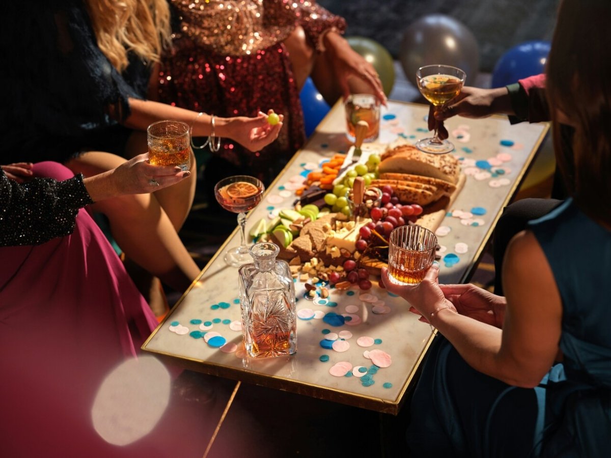 How to Host a Cosy Winter Party with the Right Party Hire – Everything ...
