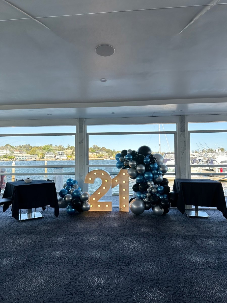 21st Birthday Balloon Garland with 1m LED Number Lights – Everything Party